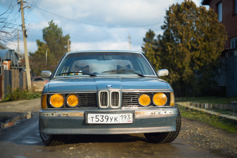 Sony a7s Helios 44m — BMW 7 series (E23), 2,8 л, 1983 года | наблюдение ...