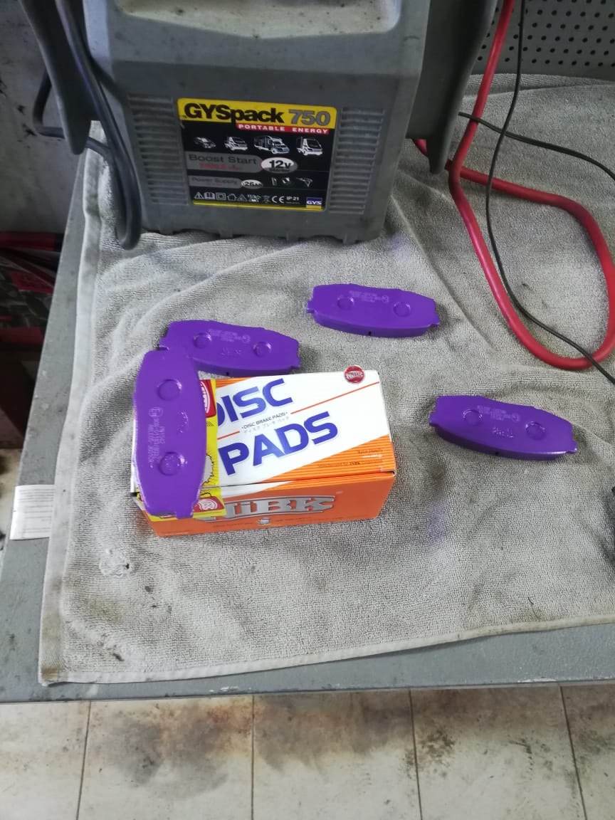 Тормоза #1: Замена задних дисков, колодок, подшипник — Lexus LX (URJ200 ...