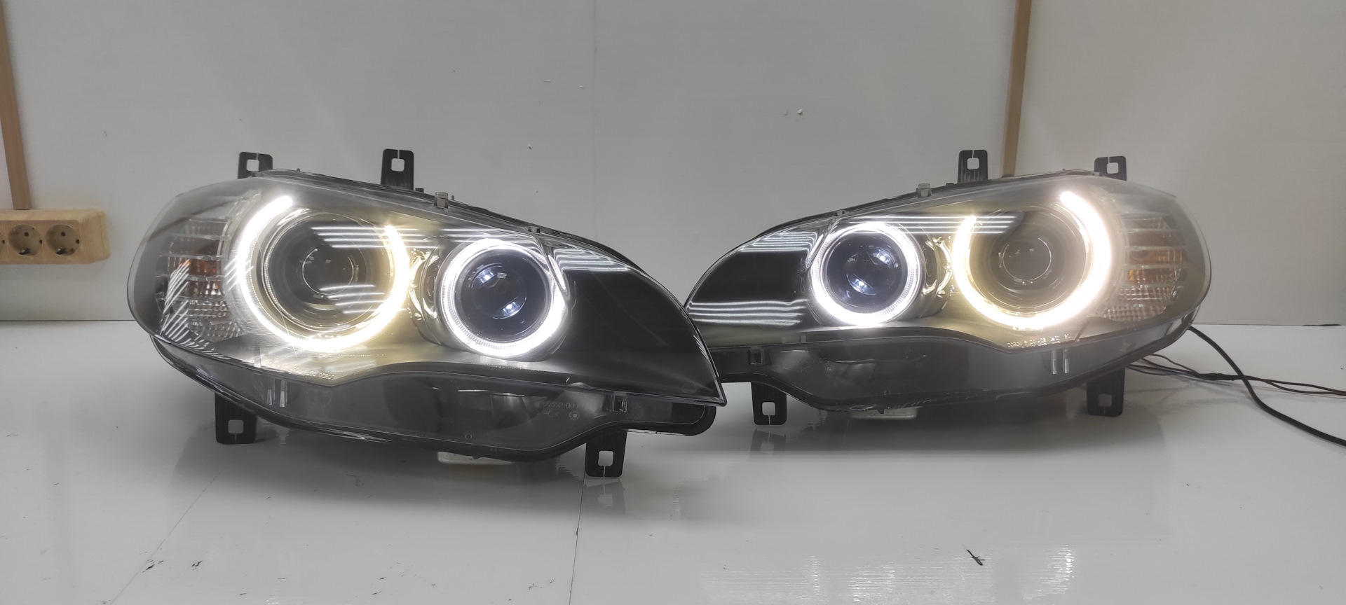 Модернизация фар BMW X5 E70 от Ledstudio — Ledstudio на DRIVE2