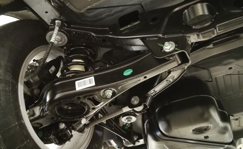 Задние развальные болты — Geely Atlas (1G), 1,8 л, 2019 года | поломка ...