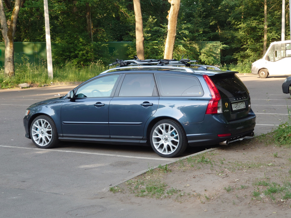 Велокрепления. — Volvo V50, 2,5 л, 2010 года | аксессуары | DRIVE2