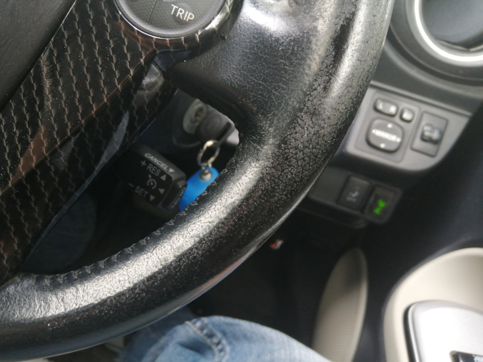 Туманки и круиз контроль — Toyota Aqua, 1,5 л, 2012 года | своими ...