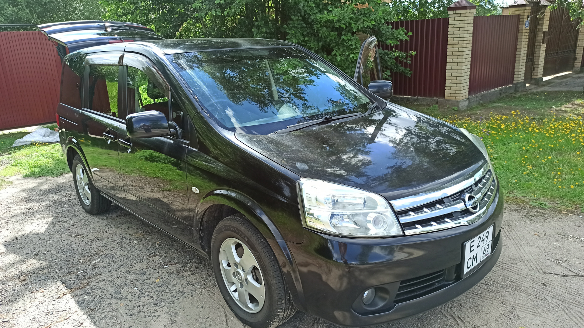 Продано. — Nissan Lafesta (1G), 2 л, 2011 года | продажа машины | DRIVE2