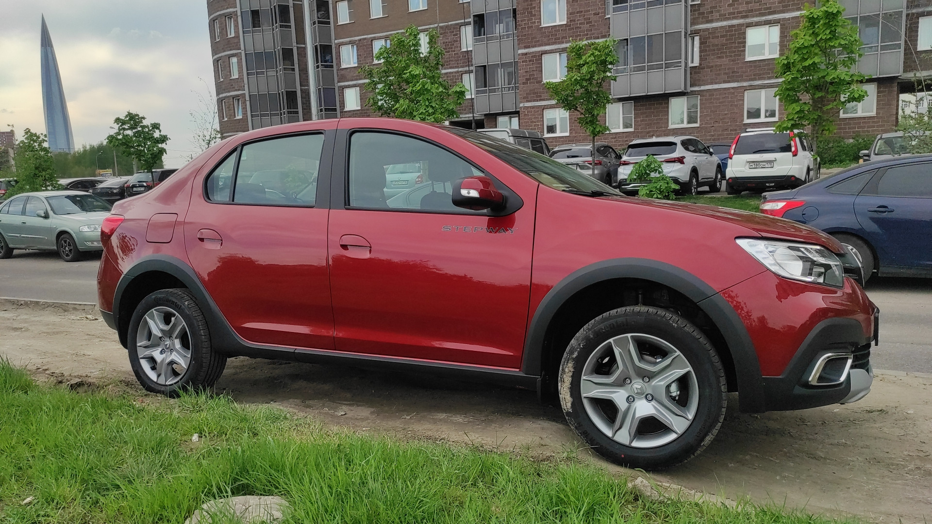 1 — Renault Logan Stepway, 1,6 л, 2021 года | покупка машины | DRIVE2