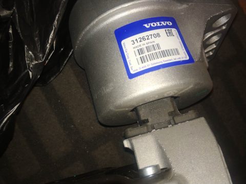 31262708 подушка двиг. Volvo | Запчасти на DRIVE2