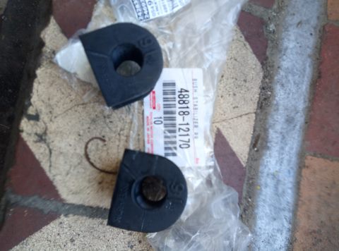 4881812170 Втулка стабилизатора TOYOTA LEXUS | Запчасти на DRIVE2