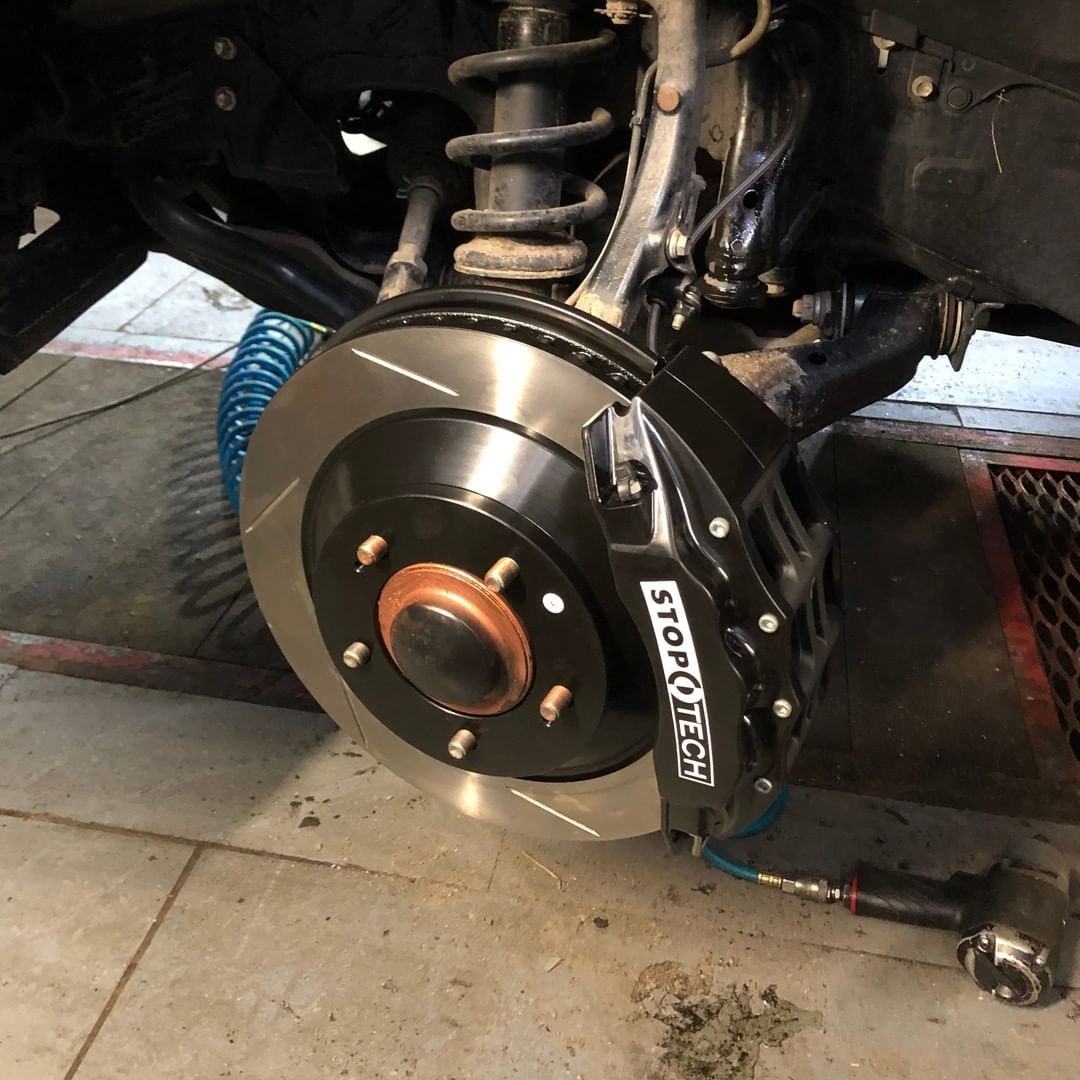 Тормозная система STOPTECH для LC200/LX570 — St Tuning на DRIVE2