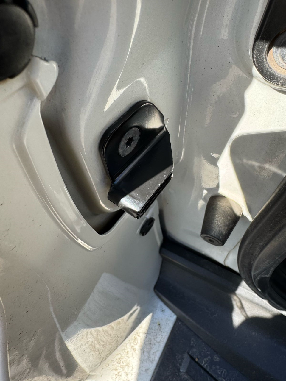 Направляющая 5 двери — Toyota Land Cruiser Prado 150-series, 3 л, 2015 ...