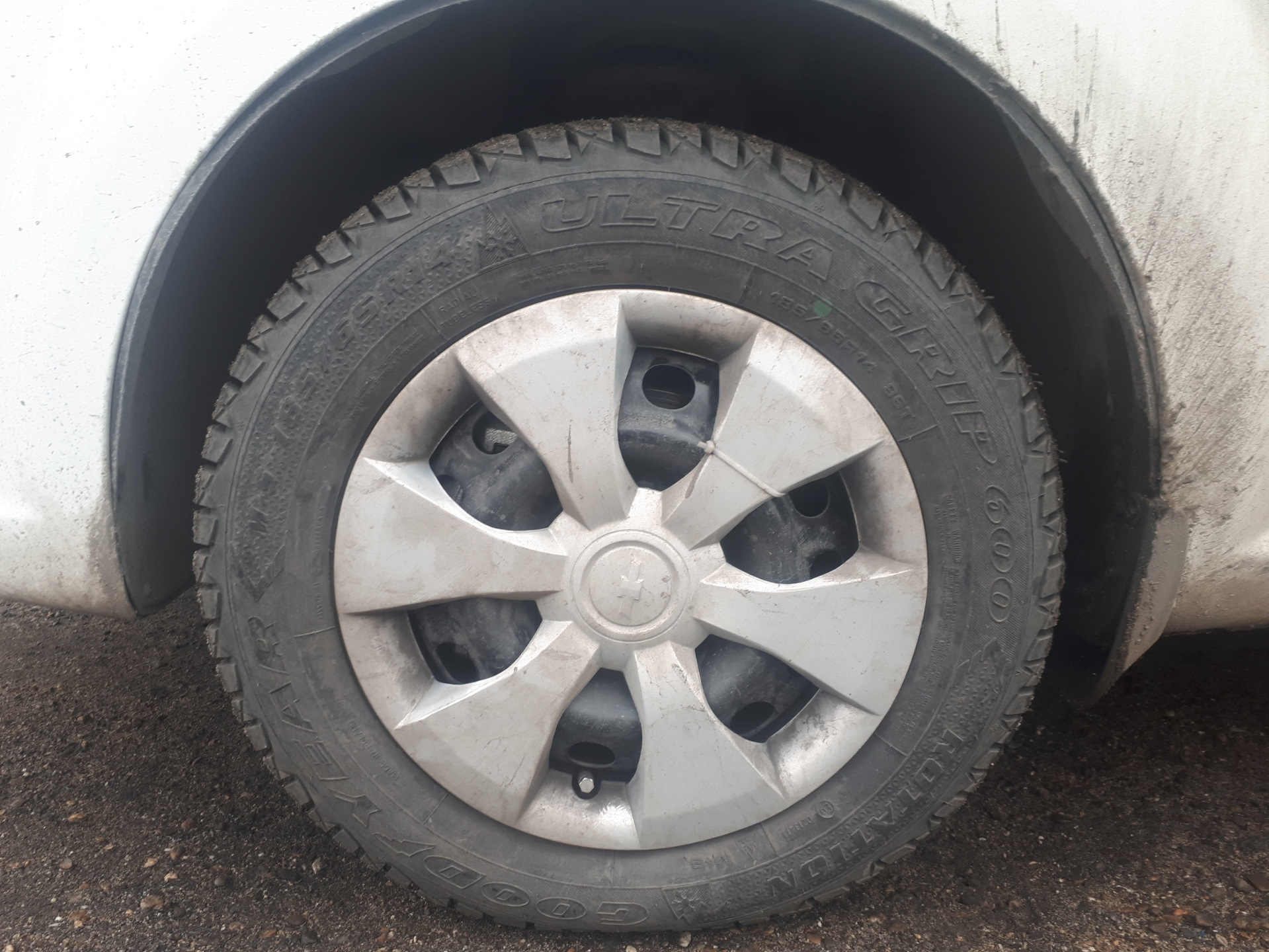 Переобувка — Chevrolet Nexia (2020), 1,5 л, 2021 года | шины | DRIVE2