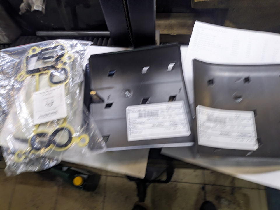 Запоздалые новогодние подарки для авто — BMW 5 series Gran Turismo (F07 ...