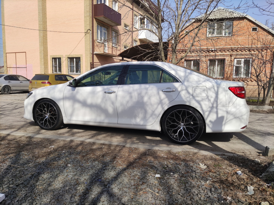 Фотки на новых 20" колесах — Toyota Camry (XV50), 2,5 л, 2015 года ...