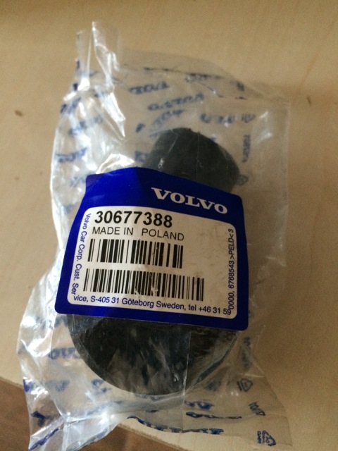 30677388 Патрубок фильтра воздушного Volvo | Запчасти на DRIVE2