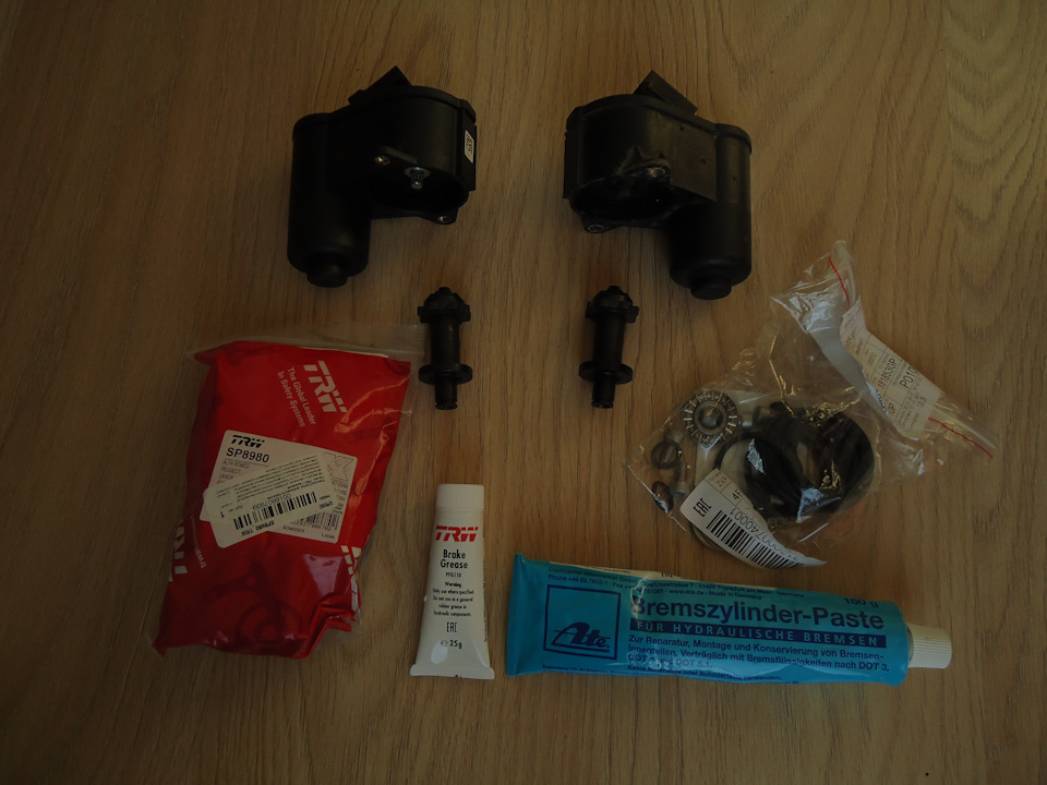 Переборка задних суппортов (Тизер) — Volkswagen Passat B6, 2 л, 2007 ...