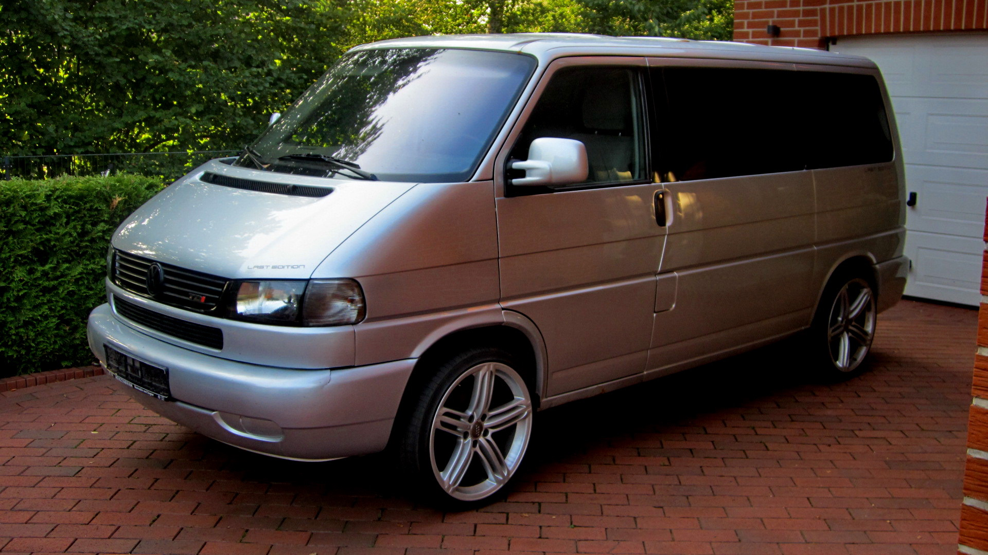 поставил Диски 20" от Audi S8 — Volkswagen Caravelle (T4), 2,5 л, 2002 ...