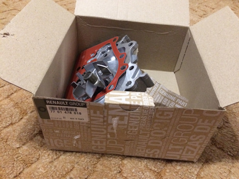 7701478018 Насос системы охл двигателя RENAULT | Запчасти на DRIVE2