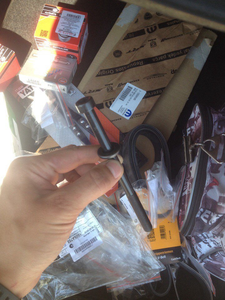 1005A755 Болт головки блока Mitsubishi | Запчасти на DRIVE2