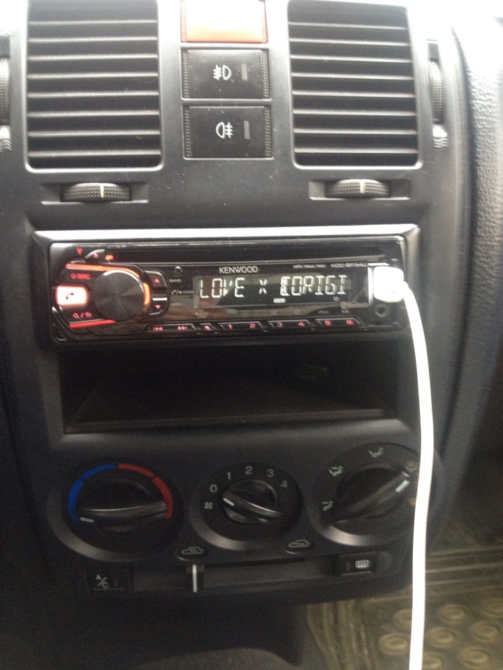 Продаю Магнитолу Kenwood KDC-bt34U — Hyundai Getz, 1,3 л, 2005 года ...
