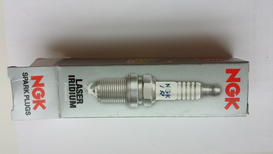 замена свечей зажигания — Skoda Fabia Monte Carlo, 1,2 л, 2012 года ...