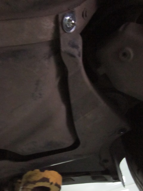 N91057001 ВИНT САМОРЕЗ КРЕПЛЕНИЯ VAG | Запчасти на DRIVE2