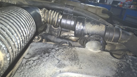 06B103235Q Клапан воздушный / AUDI A4 2.0FSI 05~08 VAG | Запчасти на DRIVE2