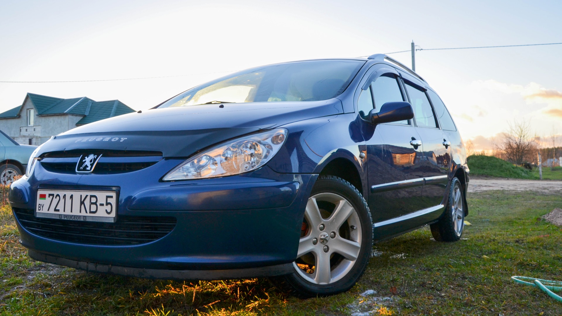 Peugeot 307 SW 2.0 дизельный 2002 | на DRIVE2