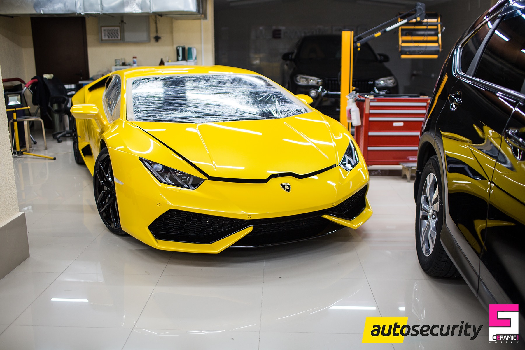 Lamborghini Huracan защищён Ceramic Pro 9H и Ceramic Pro Light ...