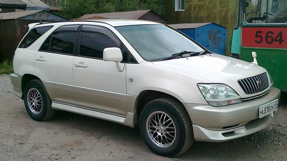 Toyota Harrier (1G) 3.0 бензиновый 1999 | 3.0 FOUR G package 4WD на DRIVE2