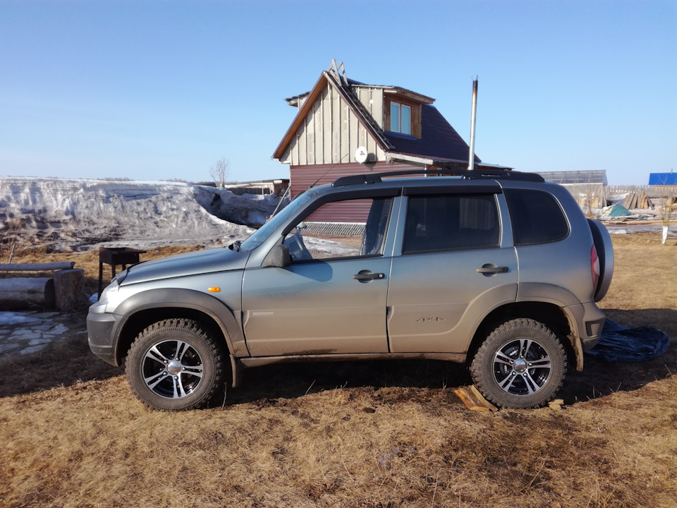 Переобувочка в литье))) — Chevrolet Niva (1G), 1,7 л, 2009 года ...
