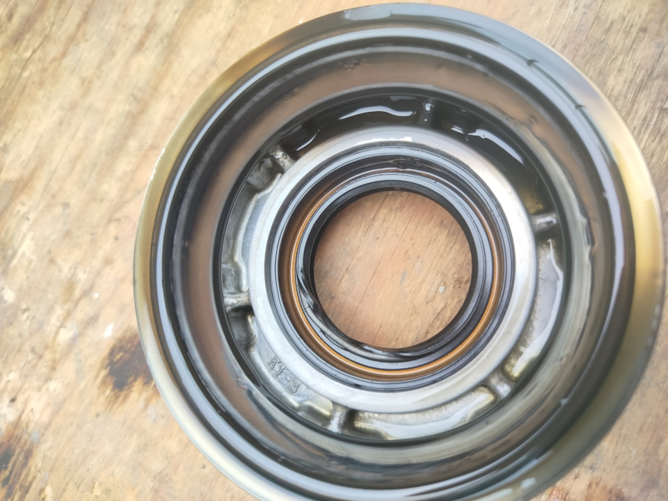 Замена сальника переднего привода — Subaru Legacy (BL/BP), 2,5 л, 2004 ...