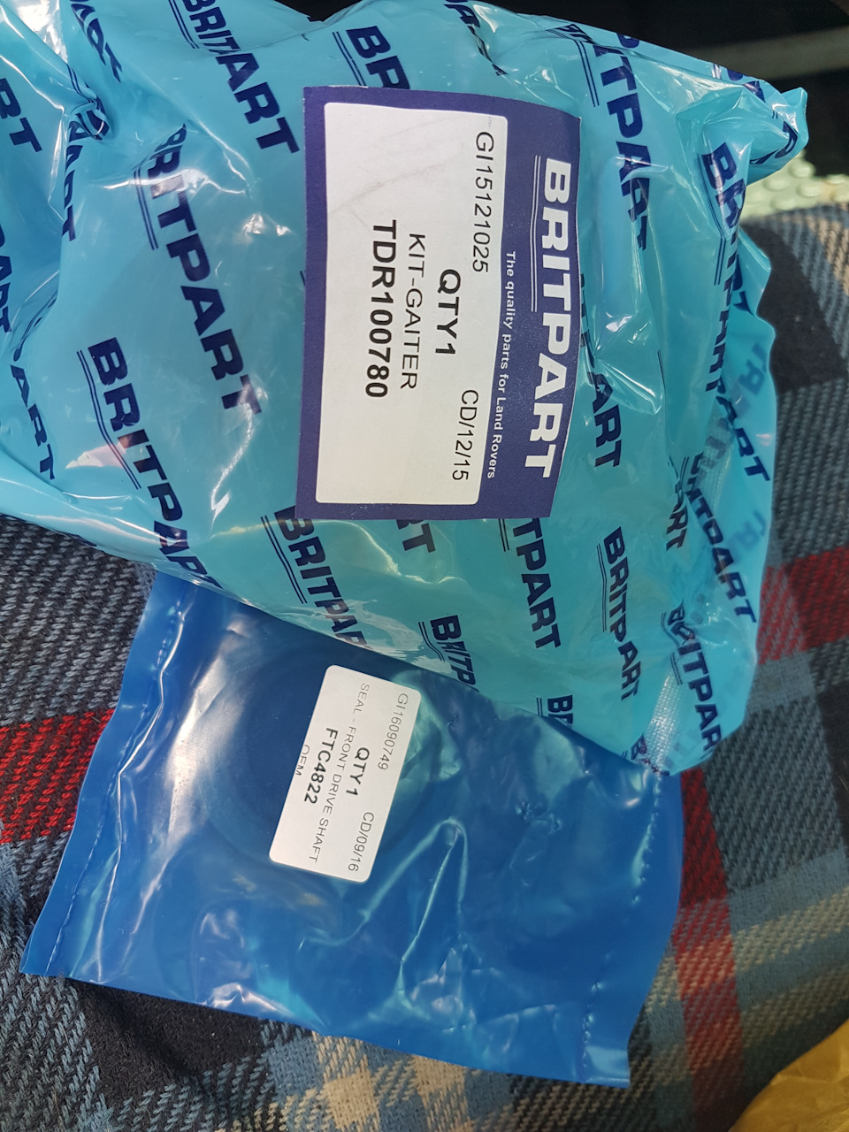 TDR100780 КОМПЛЕКТ ЧЕХЛОВ Jaguar Land Rover | Запчасти на DRIVE2