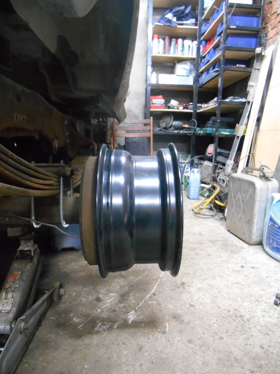 Купил Ikon Wheels R16 8x165.1 8j ET -22 — Ford Bronco (2G), 5,8 л, 1989 ...