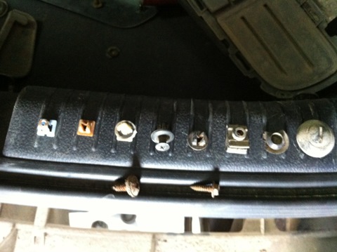 1731330000 Заглушка двери резиновая KIA HYUNDAI | Запчасти на DRIVE2