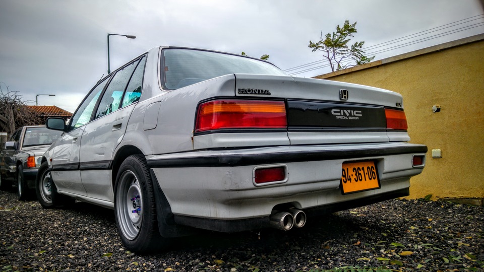 новый ракурс — Honda Civic (4G), 1,6 л, 1991 года | фотография | DRIVE2