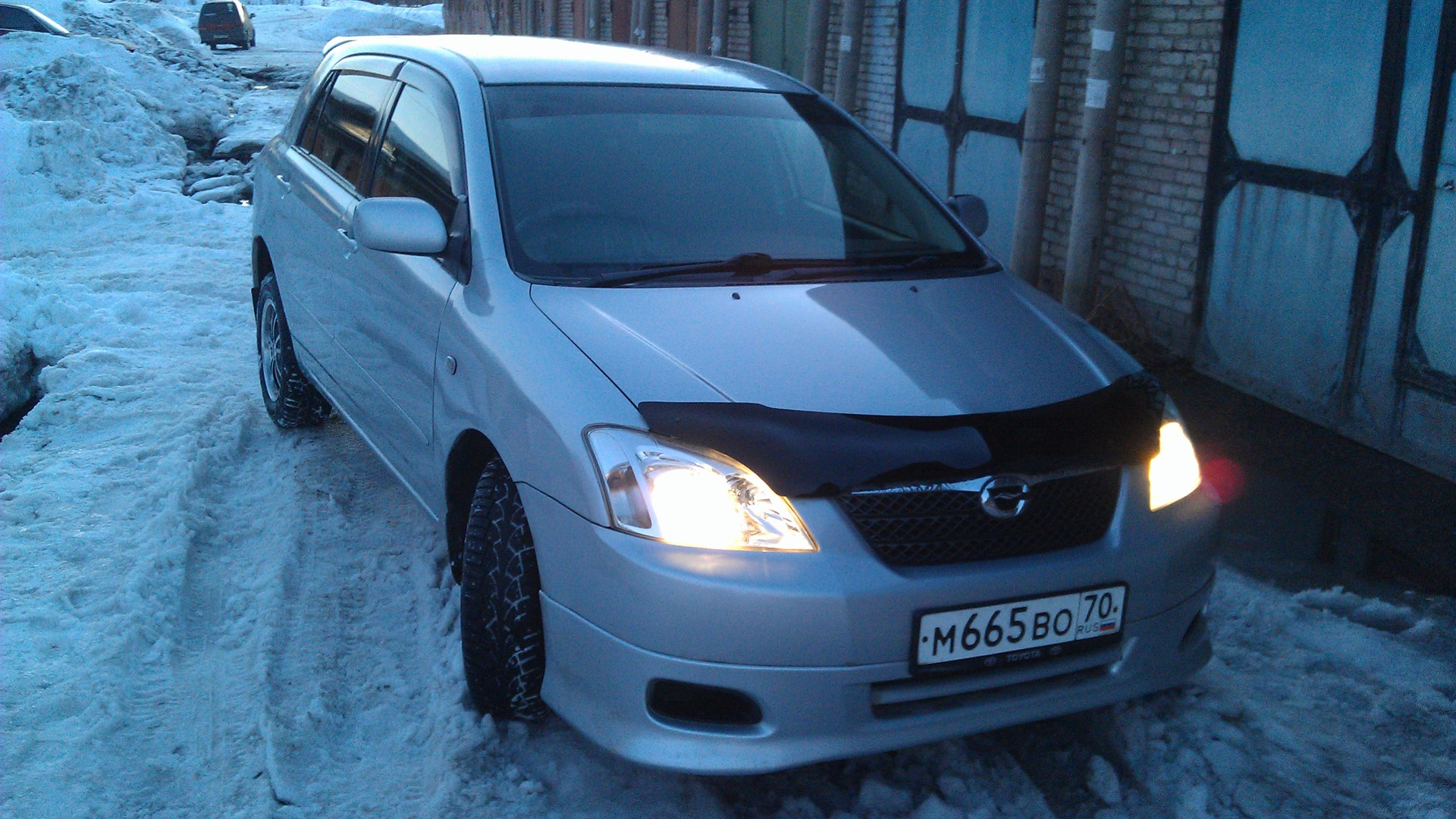 Toyota Corolla RunX 1.5 бензиновый 2002 | на DRIVE2