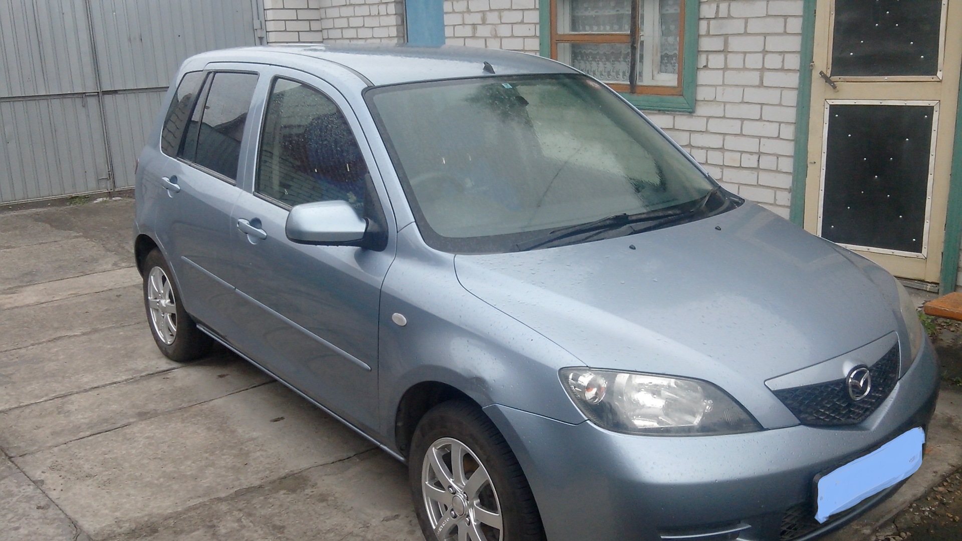 Mazda Demio (2G) 1.3 бензиновый 2004 | на DRIVE2