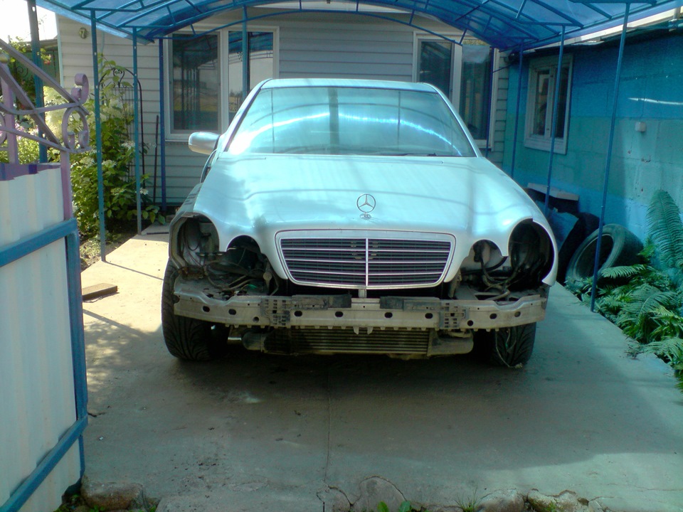 фотосет — Mercedes-Benz E-Class (W210), 2,2 л, 2000 года | фотография ...