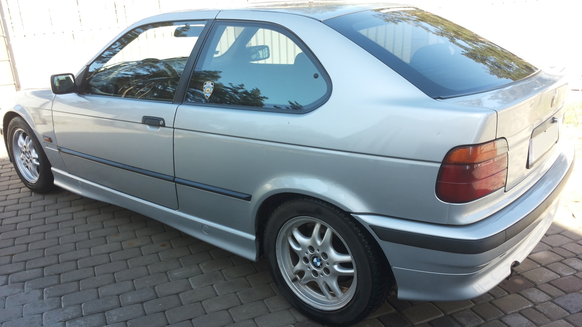 BMW 3 series Compact (E36/5) 1.8 бензиновый 1995 | 318ti на DRIVE2