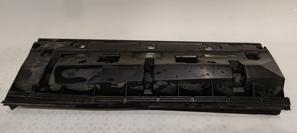 Молдинг, сэр. — Volkswagen Tiguan (2G), 2 л, 2021 года | поломка | DRIVE2