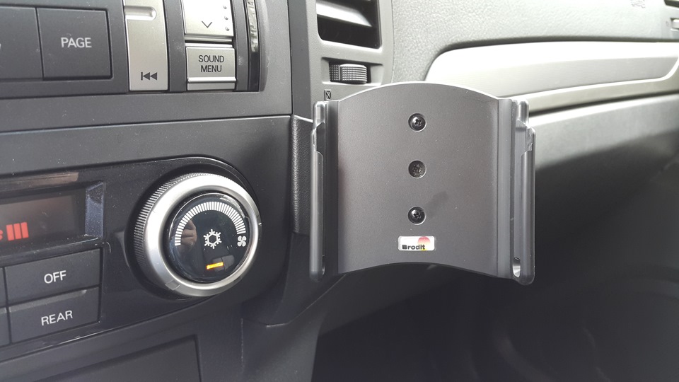 Держатель для смартфона Brodit — Mitsubishi Pajero (4G), 3,2 л, 2014 ...