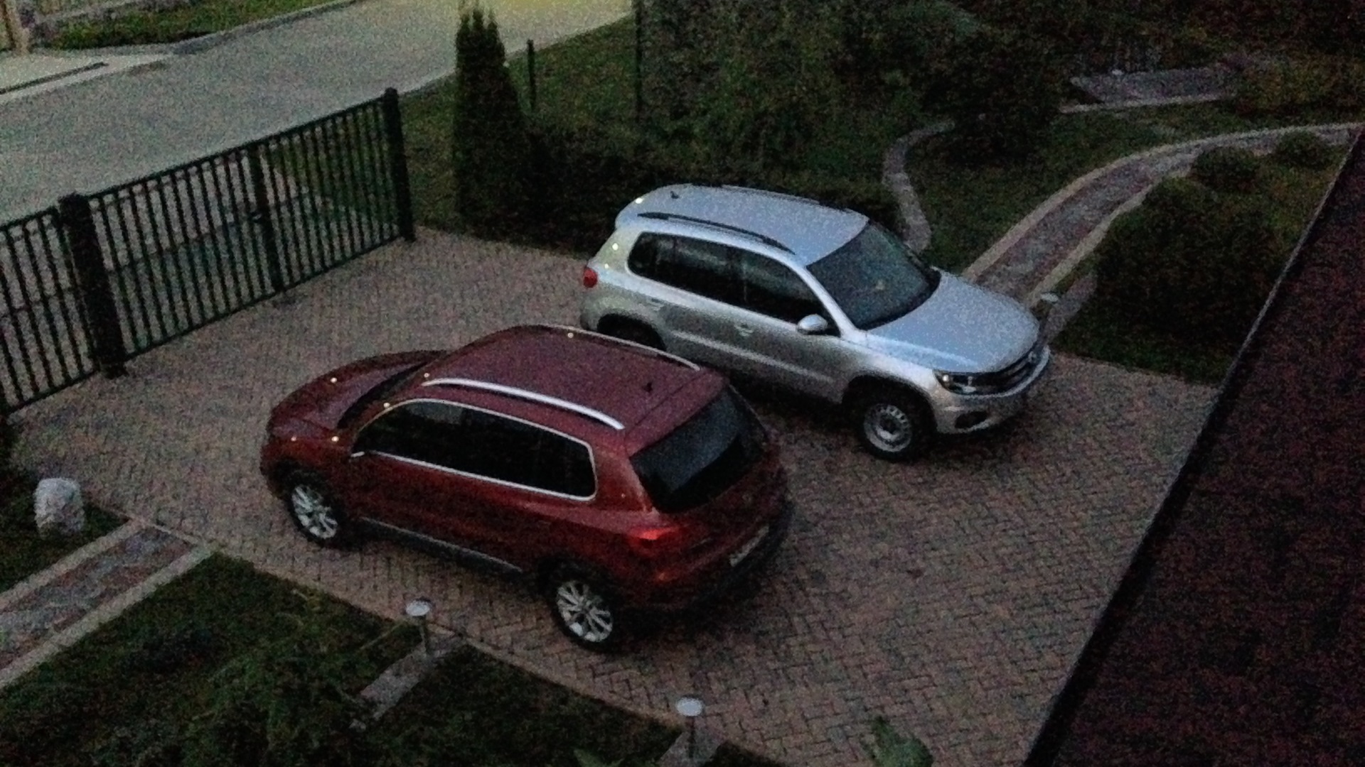 Volkswagen Tiguan (1G) 2.0 дизельный 2013 | TDI vs TSI на DRIVE2