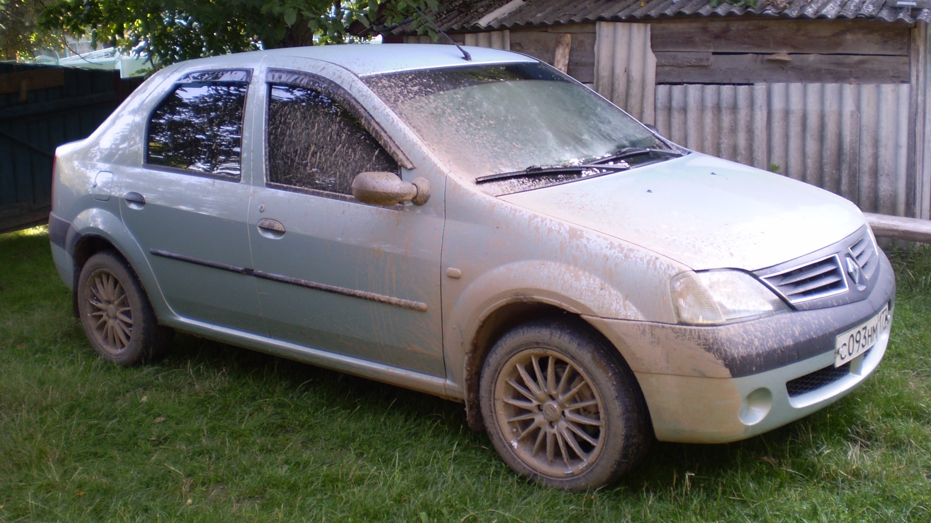 Renault Logan (1G) 1.4 бензиновый 2004 | на DRIVE2