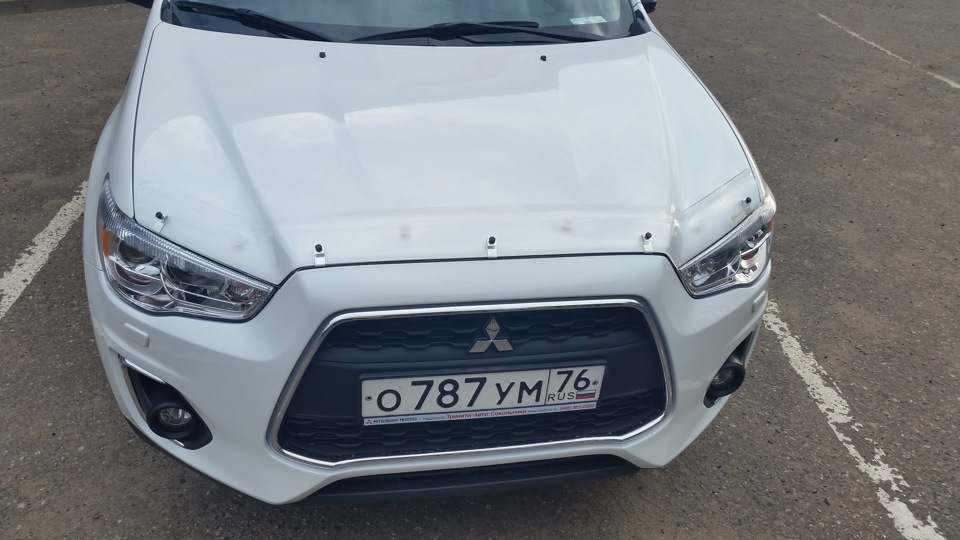 12. И снова дефлектор капота )) — Mitsubishi ASX, 2 л, 2013 года ...