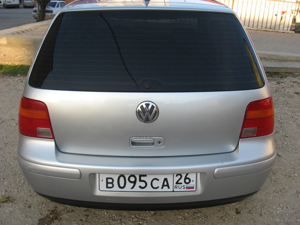 Убрал задний дворник! — Volkswagen Golf Mk4, 1,6 л, 2001 года | своими ...