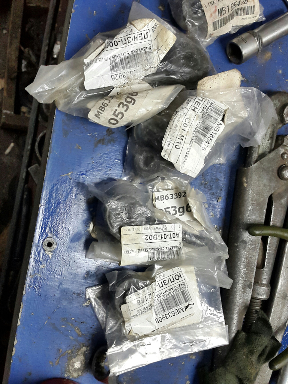 Недолго музыка играла) — Mitsubishi Pajero (2G), 3 л, 1997 года ...