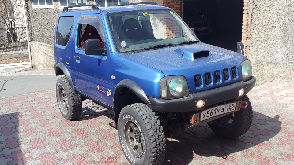 Suzuki Jimny 0.7 бензиновый 2000 | J'R на DRIVE2