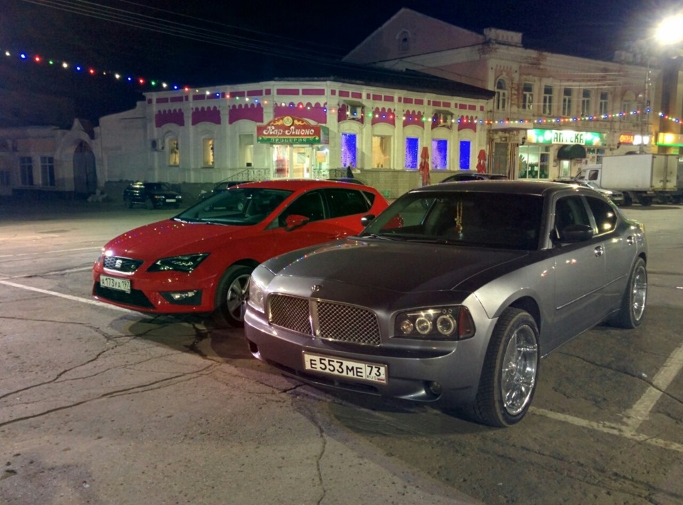 Charger & Leon — Dodge Charger (6G), 3,5 л, 2006 года | фотография | DRIVE2