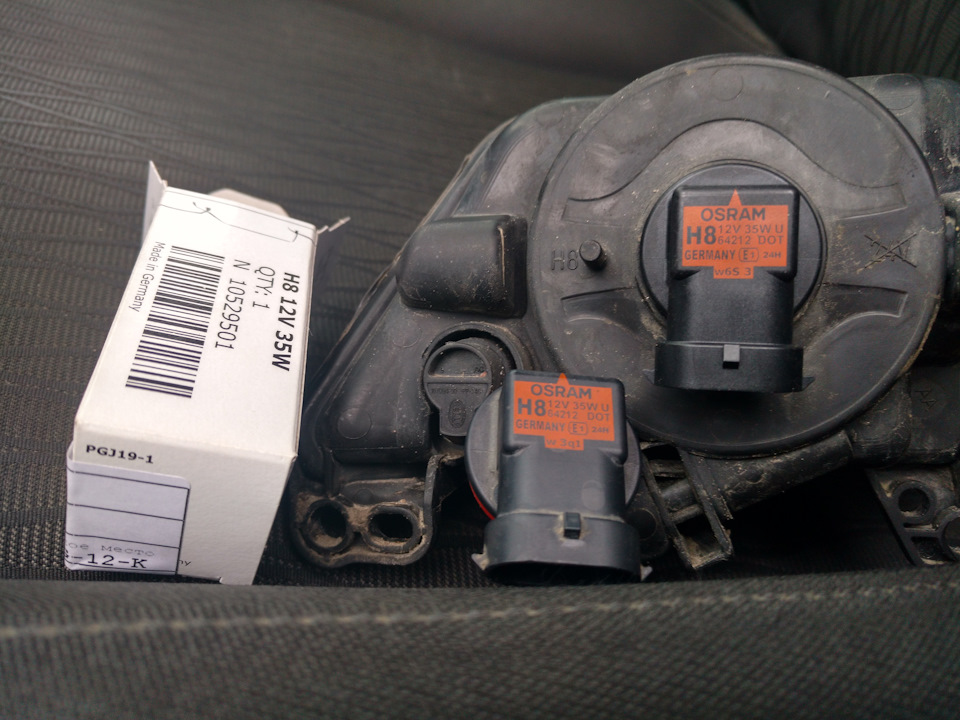 N10529501 Лампочка галогенная H8 12V 35W VAG | Запчасти на DRIVE2