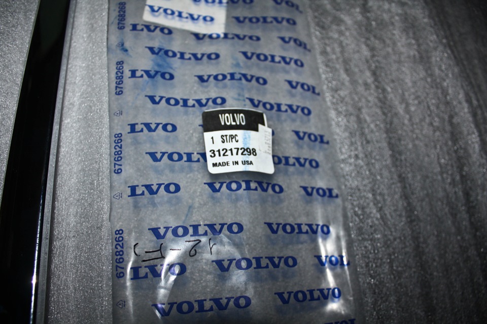 31217298 Крышка багажника Volvo | Запчасти на DRIVE2