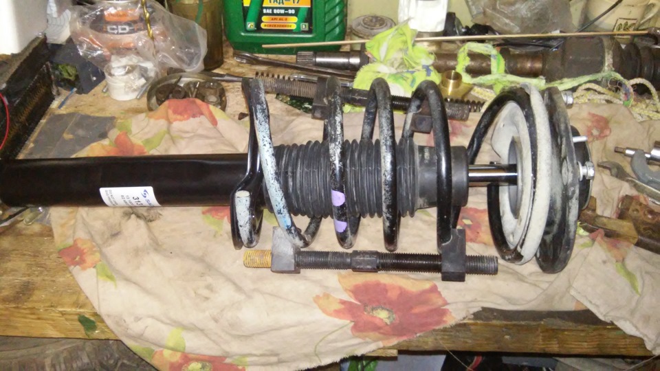 Замена стоек и подшипников качения стойки! — Peugeot 206, 1,6 л, 2000 ...