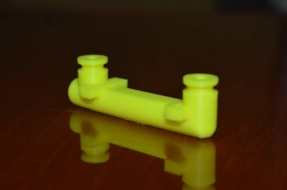 Коннектор подачи масла к гидрокомпенсаторам на Mercedes-Benz — DRIVE2